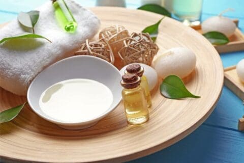 How To Use Tea Tree Oil In Your Skin Care Routine (No More Blemishes!)